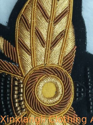 Indian Metal Wire Embroidered Badges with Sparkling Gold Bullion For Garment