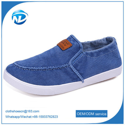 Simple Design Slip-on Canvas Men Shoes Male Students Casual Shoes supplier