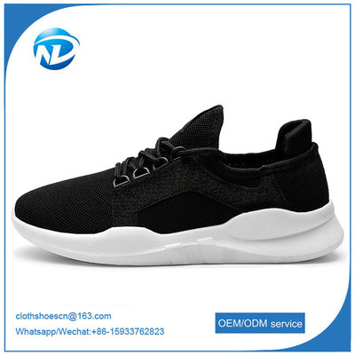 Mesh Fabric Breathable Shoes For Couples Light Weight Walking Shoes supplier