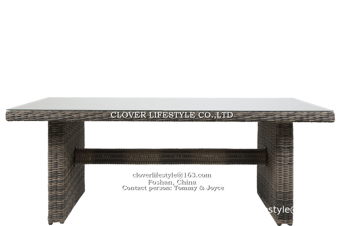 Round wicker dining table  for Home,Hotel,Garden and Beach by Clover Lifestyle Outdoor Furniture China Leisure furniture