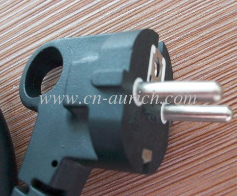 European standard CEE7/7 power cord plug with pull ring
