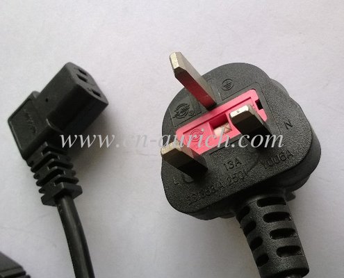 BS1363A fused plug UK power cord with right angled C13 connector