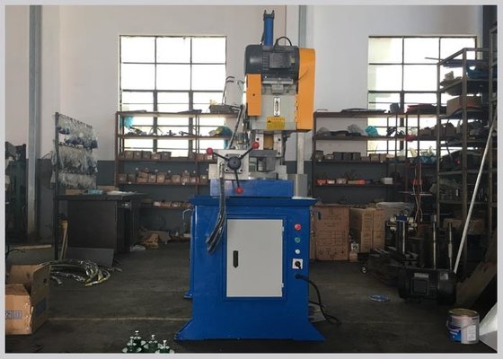 Stainless Steel Pipe Cutting Machine , Semi Automatic Tube Cutting Machine supplier