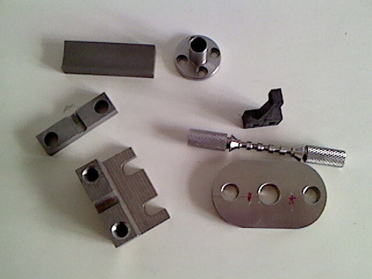 Aluminium alloy Precision machined parts Used milling / stamping / die casting