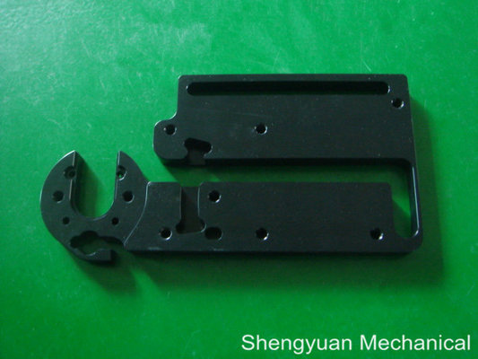 AL6061 CNC Precision Machining Clab Head Motor Mount with Black Anodize