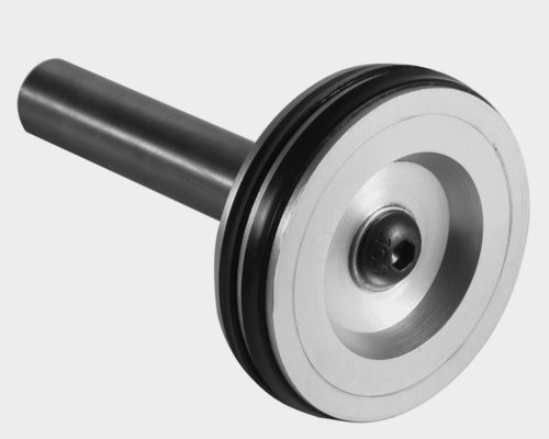 La precisión dada vuelta parte los ejes trabajados a máquina el metal de acero galvanizados enes baño caliente del hierro