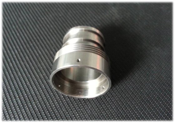 El acero inoxidable del equipamiento médico dio vuelta a piezas que trabajaban a máquina de la precisión de las piezas/CNC
