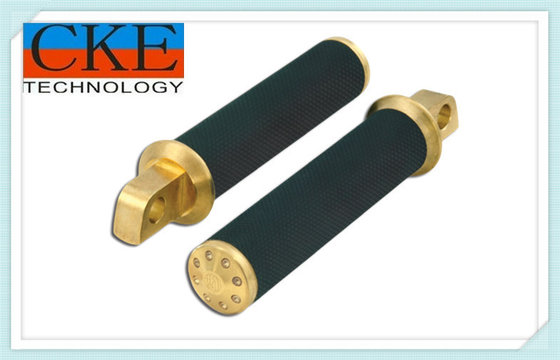 Piezas de torneado de la precisión de cobre amarillo con estrías con negro anodizadas para la motocicleta