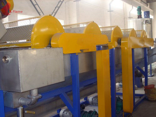 PVC plastic bottle recycle machine / PET recycling machine high speed