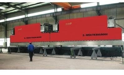 Two Huge Sheet Metal  Bending Machine Hydraulic System Light  Pole Synchronization CNC