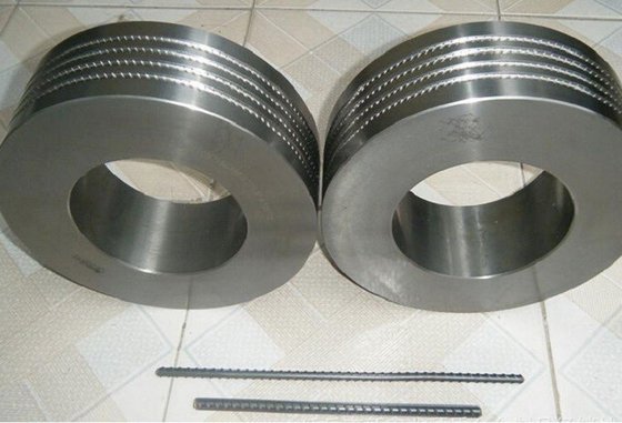 JIS AISI forjó los anillos/el anillo rodados de la ranura de la forja para dirigir el borde del coche, rollo del anillo