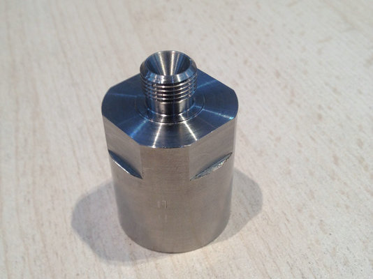 High Precision Mechanical CNC Machining Parts with Broaching , Drilling , Milling/China