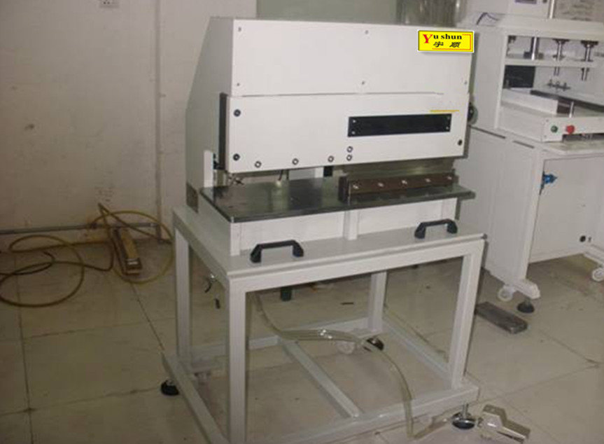La máquina depaneling del PWB de la alta precisión para el PWB anotó neumáticamente al tablero
