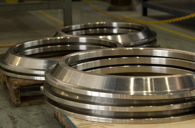 Machinery Carbon Steel Forged Rolled Rings For Petroleum , Torsion Resistance Non-Standard Rings