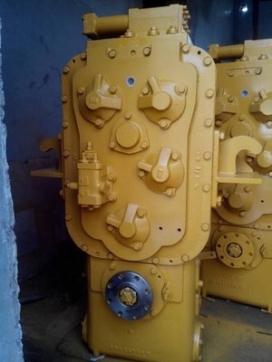 SEM630B SEM636 SEM650B SEM652B SEM655 SEM656 SEM657C SEM658C SEM659C ZL50F SEM660B SEM668C sem wheel loader transmission