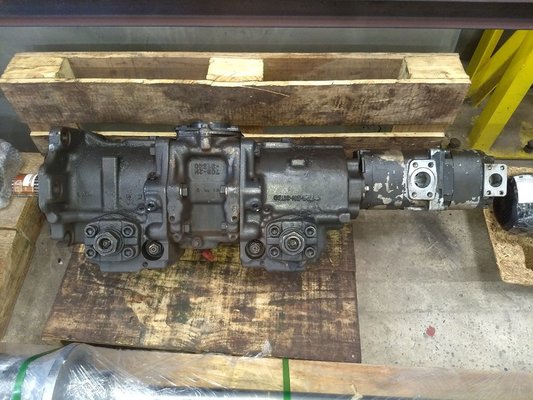 WA1200  wheel loader GEAR PUMP , komatsu gear pump  708-2H-00480