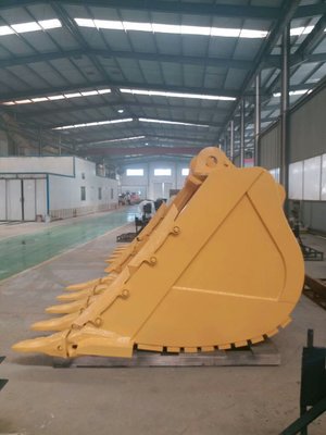 komatsu PC60 PC120  PC130  PC200  PC300  PC360 PC400 PC450 PC650 PC750 PC800 PC1100 PC1250  excavator  rock bucket