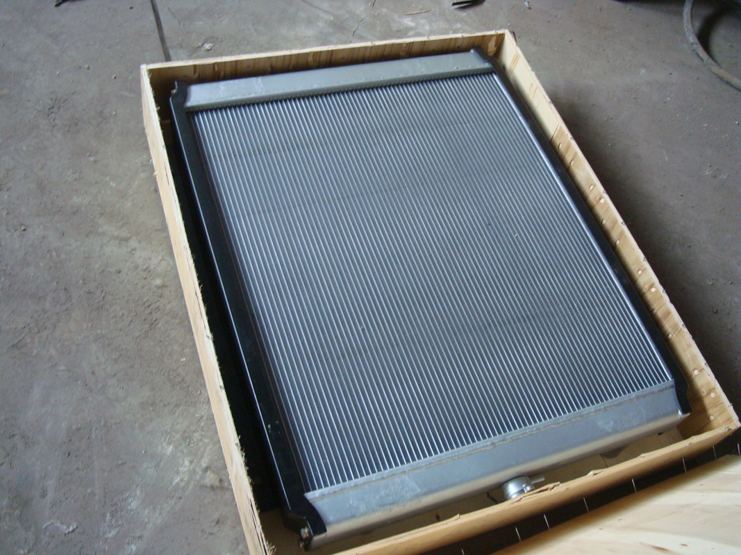 R200 R290 R305 R335 R360 R450 R455 R500 hyundai excavator radiator 11NA-40230 11NB-45532