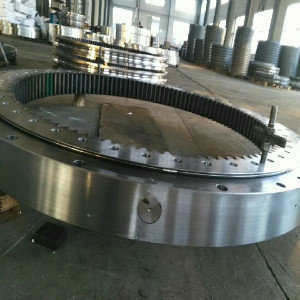 hot sale ex450 ex400 ex200 ZX200 ZX330 ZX450 ZX870 hitachi excavator swing circle