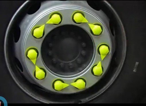 Truck / Car Dustite Wheel Nut Pointers Loose Lug Nut Indicator For Transport Industry