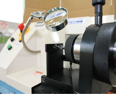 Smooth Running Tool Grinding Machine , Internal Grinding Machine Imported Linear Guide Rails