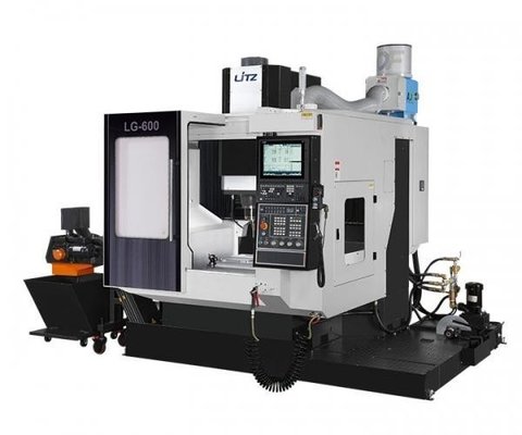 Multifunctional Vertical Milling Center Machine Colorful LCD Screen