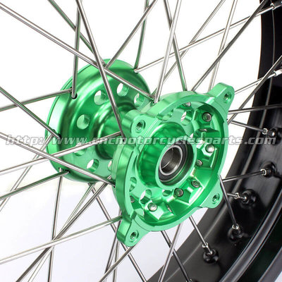 17 Inch Black Custom Motorcycle Wheel Hubs Anodized Different Color