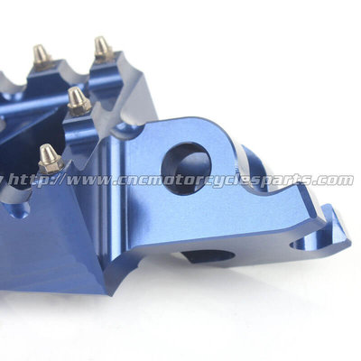 57mm Dirt Bike Passenger Foot Pegs Sharp Teeth Hardened Steel For Honda