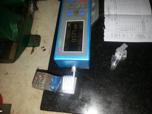 OEM CNC Milling Aerospace Parts Ra0.2a AL 7075 Spacing 0.6mm R03mm