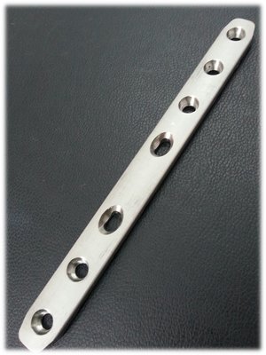 Taitinium CNC Milling Parts Roughness Ra0.4a / CNC Medical Parts