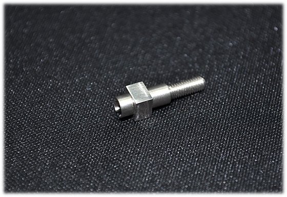 Automobile / Tele Components Cylindricity 0.005mm , CNC Machining Part