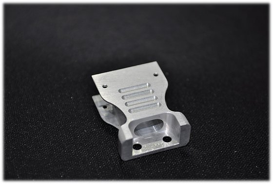 Custom Fine Surface CNC Milling Machine Parts For Automotive ROHS ISO