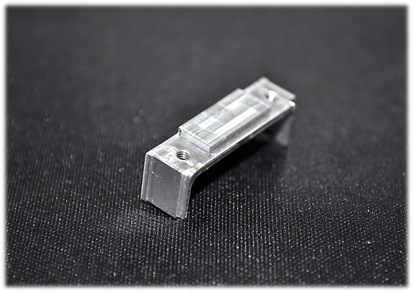 Aluminium 6061 High Precision CNC Mill Parts For Telecommunication