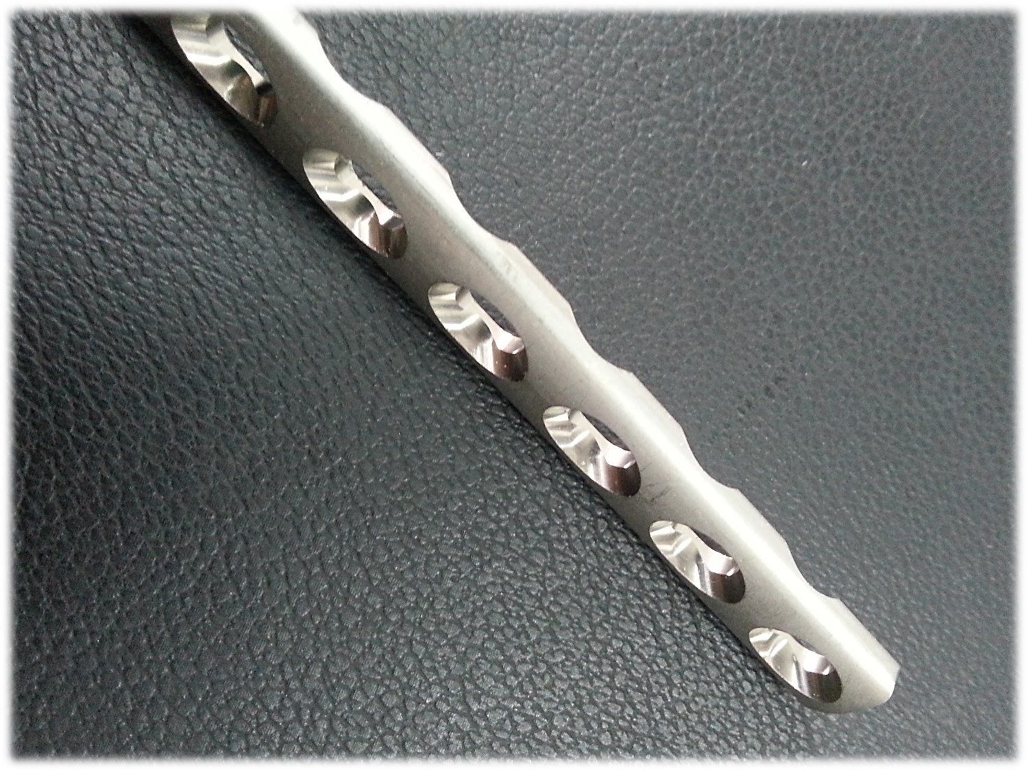 Taitinium CNC Milling Parts Roughness Ra0.4a / CNC Medical Parts