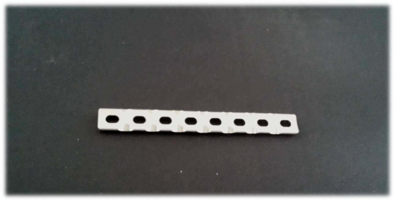 Highly Precise CNC Medical Parts Titinium Bond Plating System L96mm