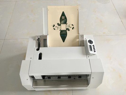 Lightweight Sticker Vinyl Die Cut Machine , Half / Full Cut Paper Shape Cutter Machine