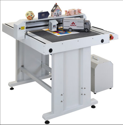 Automatic Digital Flatbed Cutter , Paper Pattern Flat Bed Die Cutting Machine