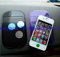 China Auto Accessory Super Sticky Mobile Phone Mat/ Car Anti Slip Mat / Non Slip Sticky Pad supplier
