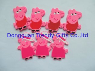 China Funny 3d Cartoon Pig Shape Rubber Fridge Magnet PVC In Pink Color , Best Tourist Fridge Magnet Soft PVC supplier