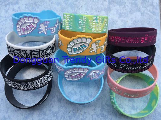 2016 Promotion Gift Debossed Silicone Bracelet / Silicone Wristband Eco-friendly supplier