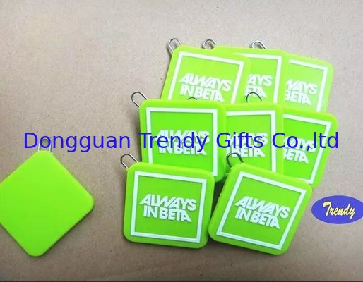 Personalized Green Color Square Shape Silicone Zipper Head Charms With Cloth Brand Name Logo supplier