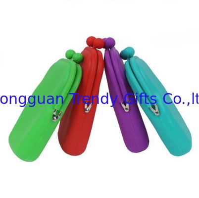 Multi-Usage Ladies Girls Silicone Jelly Pouch For Card /Coin/ Eye Glass / Makeup , Eco-Friendly supplier