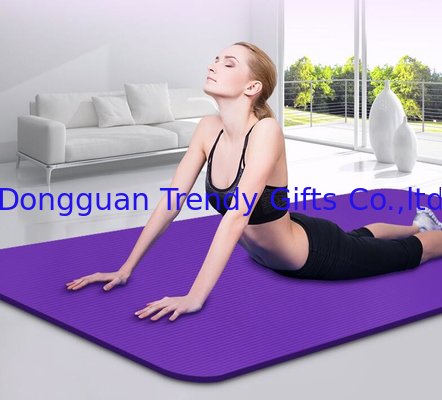 2016 Hot Sale Non Slip PVC Thick Yoga Mats With Carry Strap ,Available 10 Colors Choice,Eco-Friendly supplier
