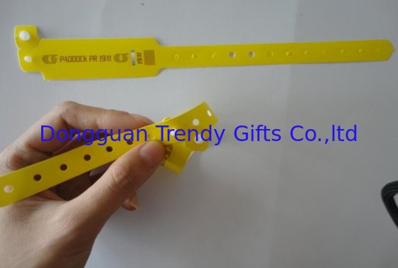 Cheap PVC Bracelet ID NFC Disposable Medical Bracelet , Custom Print Logo , Many Size Avaiable supplier