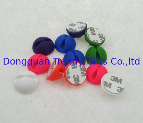 High Quality 3M Adhesive Multipurpose Cable Clip Cable Holder In Silicone Material , Size 2.8*1.5CM , supplier