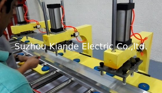 Busbar Automatic Assembly Line/Busbar Production Equipment, sandwich barway manufacturing machine