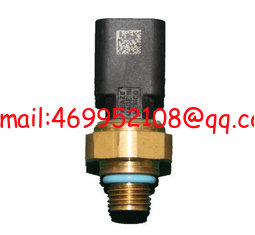 China Original Cummins Sensor,Genuine Cummins Diesel Engine Oil Pressure Sensor C4954245 supplier