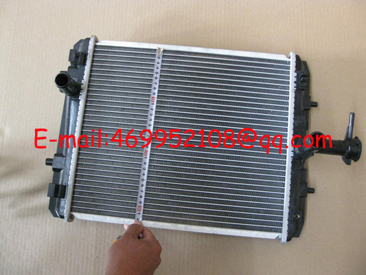 High Quality BYD F0 Aluminum Radiator,Auto Car Radiator for BYD F0 F3 F6 supplier