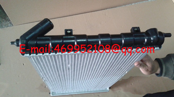 Hot Sale Auto Radiator Chery Aluminum Radiator,Chery QQ,A5,A3,TIGGO Aluminum Radiator supplier