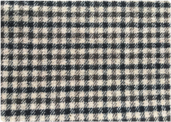 600 G / M Little Tartan Plaid Fabric With 30 Wool 70 Synthetic Vintage Suit/Coat